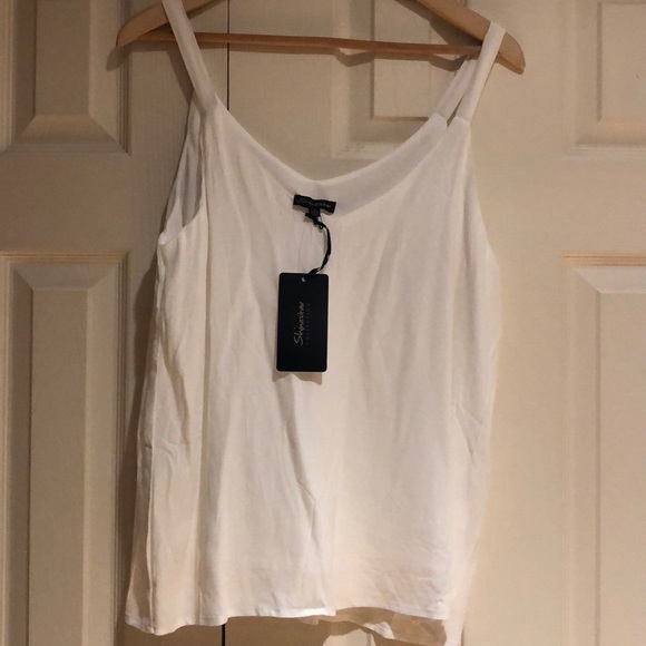 Shinestar | Tops | Shinestar White Rayn Flowy Cami Top | Poshmark